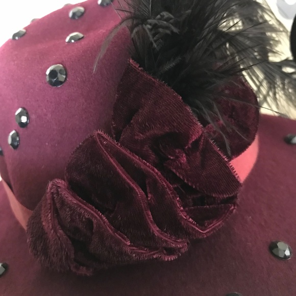 Accessories | Dramatic 193s Burgundy Felt Wide Brim Fedora Black Beads ...